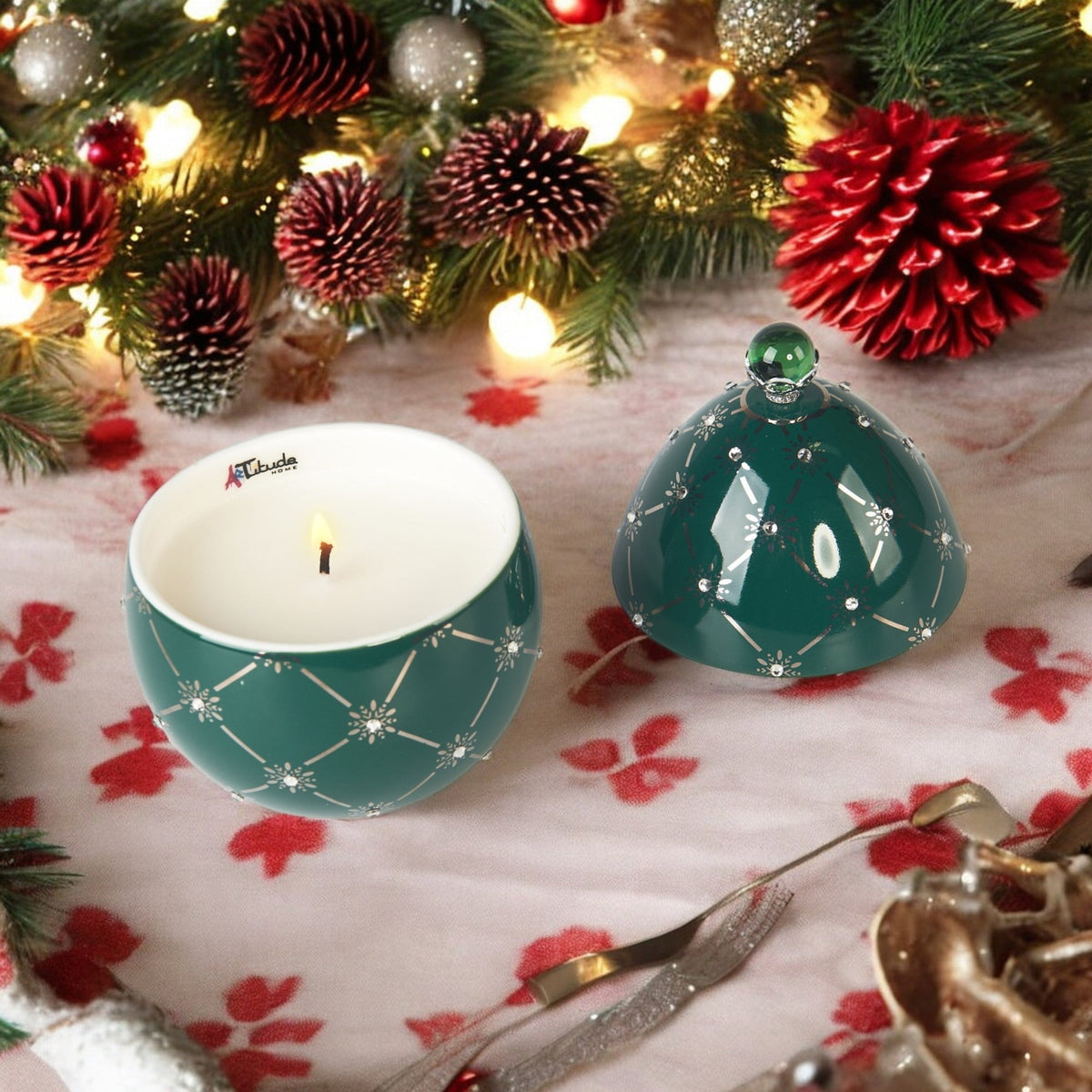 Vela De Huevo-Navidad Verde Green | Pink Pepper-Sweet Chestnut-Vanilla